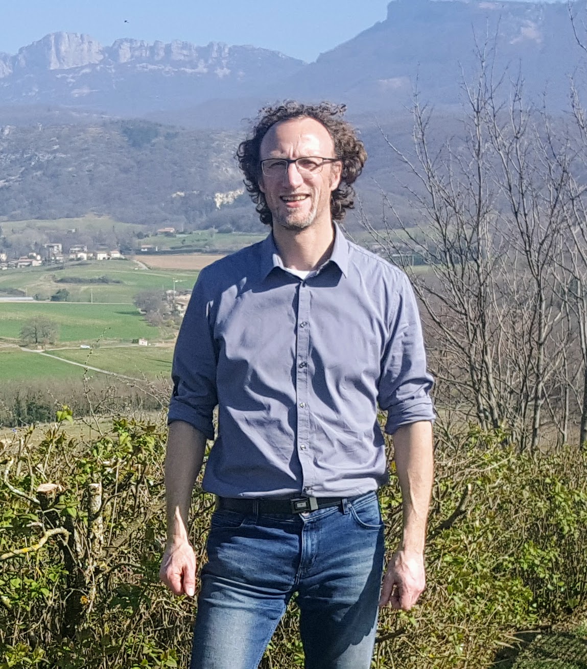 À propos - AXIOMATIS Travaux